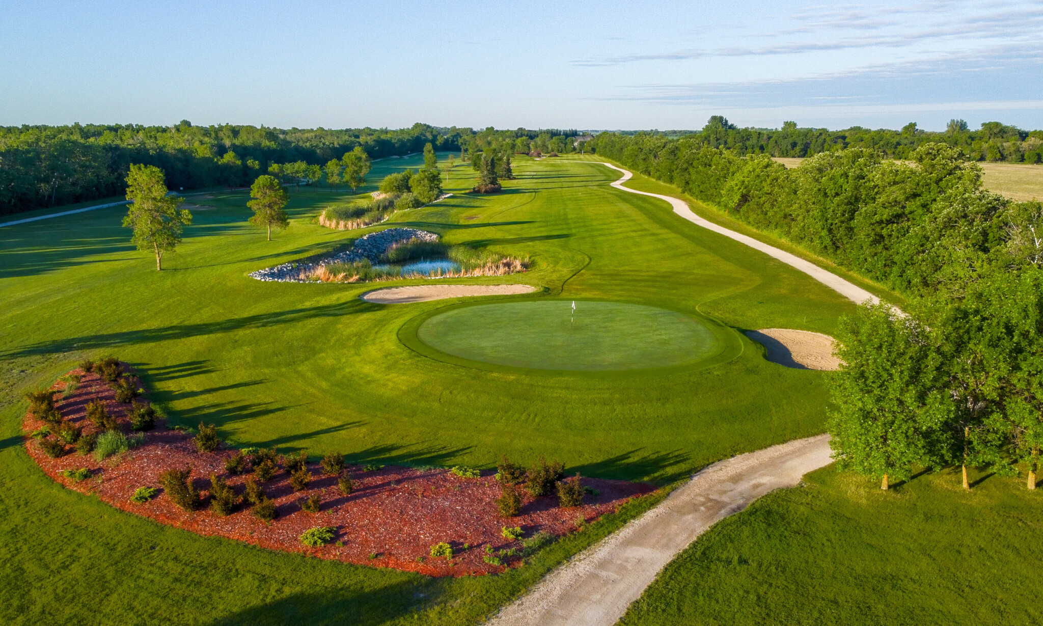 Lorette Golf is a 9 Hole Golf Course close to Winnipeg
